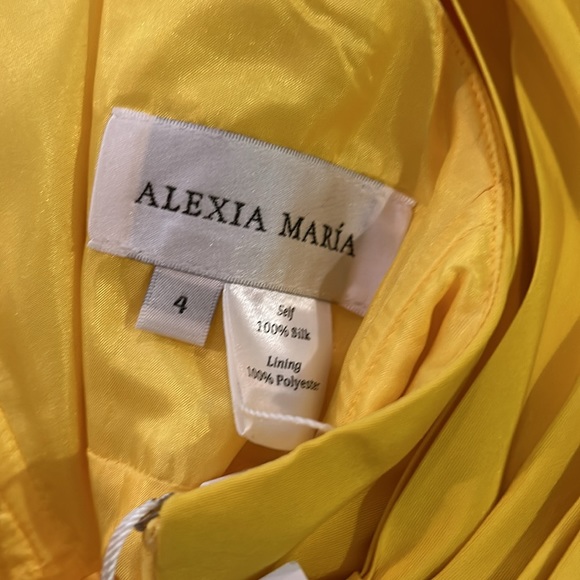 Alexia Maria | Dresses | Alexia Mara Yellow Dress | Poshmark